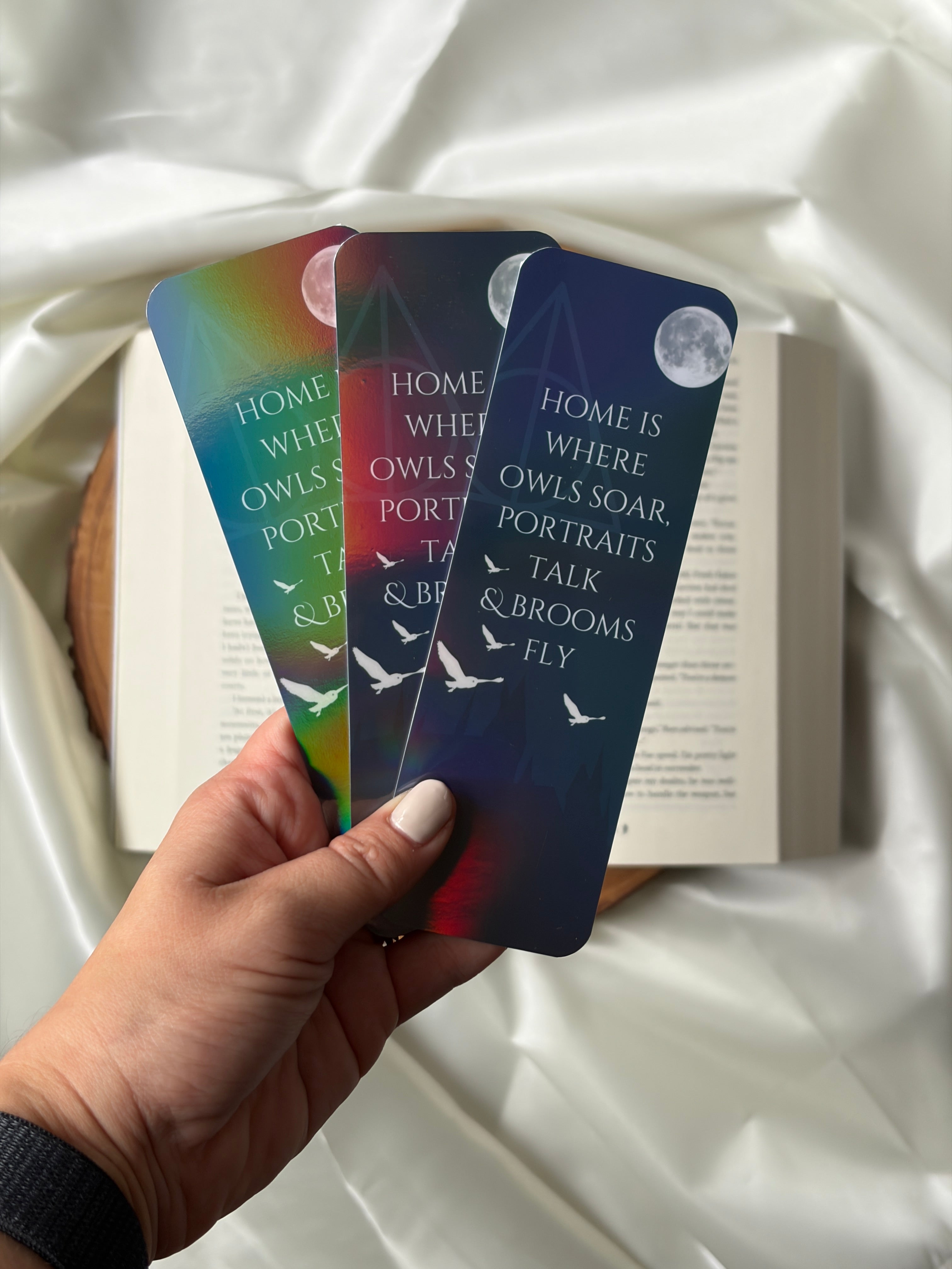 Hogwarts Inspired Bookmark – Lantern & Lace